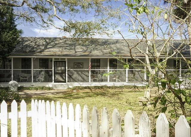 screened inn and enlisted mens mess hall mermaid cottages - Mermaid ...
